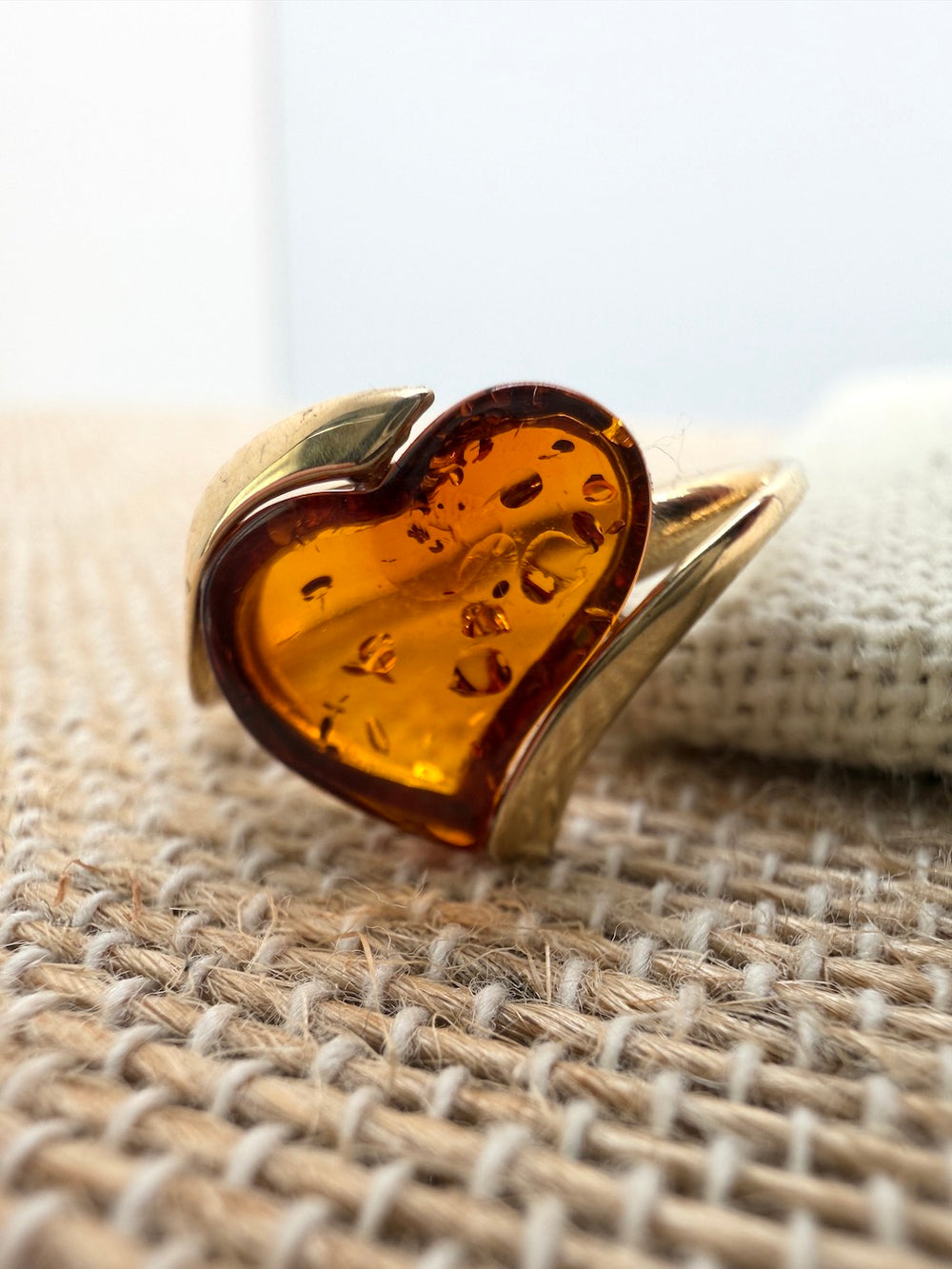 14K Gold & Honey Baltic Amber Heart Ring – Size 7.5 – Genuine Artisan